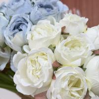 China Ins-style rose artificial flowers with vases, hand-held bouquets, Valentine's Day photo shoots, and birthday gift decorations for sale