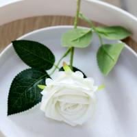 China Velvet Rose Artificial Flower, Rose Waterfall, Valentine's Day Fake Flower, Home Wedding Decoration, Popular Check-in Rose for sale