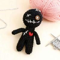 China Black Color Evil Crochet Doll Customized Knitting Cursed Doll with Red Heart Handmade Keychain Hanger for pp Stuffed Plush Doll for sale