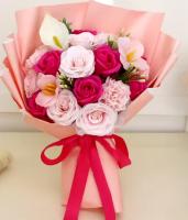 China Valentine's Day High-end Gift Soap Flower Simulation Rose Large Flower Bouquet for Girlfriend Wife Lover Transparent Tote Bag for sale