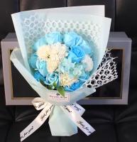 China Carnation Soap Flower Hydrangea Bouquet Rose Soap Bouquet Gift Box for sale
