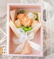 China Romantic Eternal Rose Soap Flower Bouquet Gift Box for Her Scented Preserved Flower Anniversary Birthday Valentine's Day Gif for sale