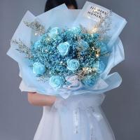 China Baby's Breath Artificial Soap Flower Bouquet With White Gauze Fale Roses Flowers Valentine's Day Gift for sale