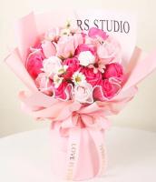 China Artificial Soap Rose Bouquet for Wedding Graduation & Christmas-Korean Style Home Decoration Corn Starch Material for sale