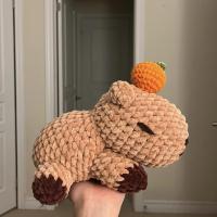 China Custom Capybara Knitted Toy Soft Lifelike Rodent Animal Toys Crochet Hand-made Plush Toy Doll for sale