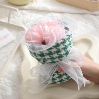China Valentine's Day Gifts 3pcs Soap Flower Bouquet Artificial Dried Flower Bouquet Gift for Women Girls for sale