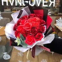 China Beautiful Practical Gift Recyclable Wedding Bouquet Flower Home Decoration Artificial Soap Rose Bouquet Gift Valentin Day for sale