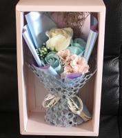 China Hot Sale Soap Flowers Bouquet Gift Box Artificial Flower Dried Flower for Birthday Valentine's Day Christmas for Mother's Day for sale