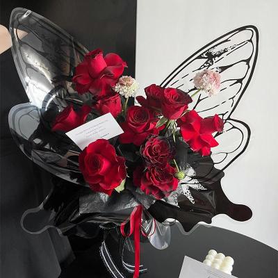 China Handmade Butterfly Wing Eternal Rose Soap Flower Bouquet Natural Texture Antibacterial Preserved Roses Holiday Gift Bouquet for sale