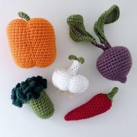 China Children's Crochet Toys Handmade Custom Food Vegetable Crochet Factory Price Crochet Dolls for sale