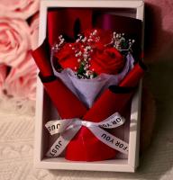 China Valentine's Day Gifts Soap Flower Bouquet Birthday Friends Gift Rose Flowers with Box 17cm for sale