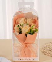 China Soap Rose Flower Bouquet Mothers Day Gift With Handbag Gift Box for sale