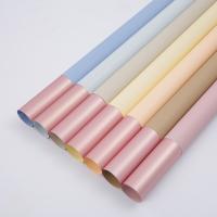 China Customized Double Color Florist Wrapping Paper 60 Micron Waterproof Bouquet Paper for sale