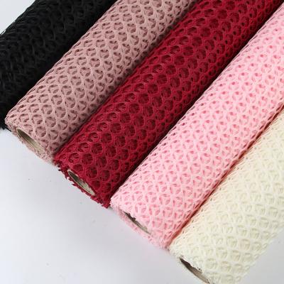 China Circle Holes Florist Wrapping Paper Mesh Rolls Waterproof 60cm*5Y 70-80gsm for sale