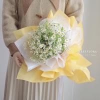 China Eco Friendly 60cmx60cm Non Woven Flower Wrapping Paper Sheets For Bouquet for sale