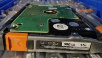 China EMC D3-2S15-600 D3-2S10-600 600G HDD Capacity 005051608 005051606 005053479 005053480 for sale