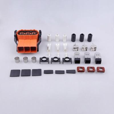 China Plastic shell power connector Amphenol UPCP013ALS2 designed for space constrained hybrid electric vehicle applications for sale