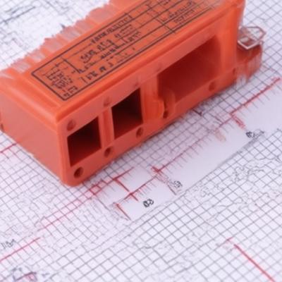 China Thermoplastic 12 Cavity Connector Amphenol AWM-12S Designed for ATM Series Electrical Applications for sale