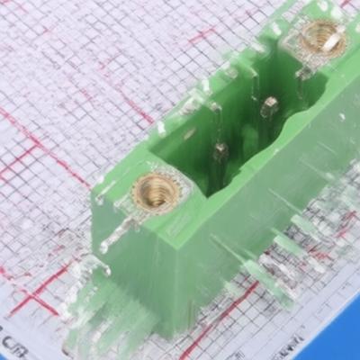 China Chxunda XD2EDGRM 5.08 3P V terminal block with rated current 15 amperes and rated voltage 300 volts for sale