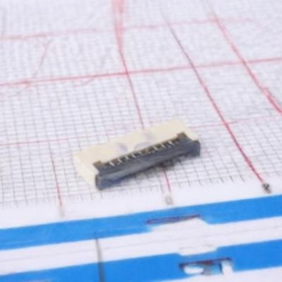 China 0.5mm Pitch FPC Connector Megastar ZX-1.0FPC-2H-QFX9P with LCP Housing and Low Contact Resistance Contacts for sale