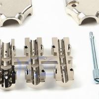 China 9 way backshell kit MH CONNECTORS MHDTZK9-RA-HI-K with M3 hood screws and 4 40 thumbscrews included for sale