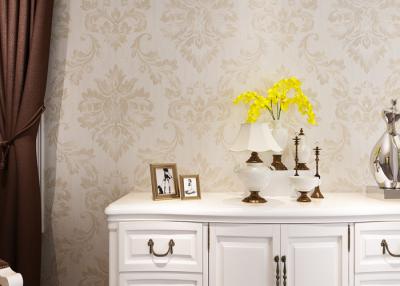 China Eco - friendly Embossed Vinyl Wall Coverings , Silver Damask Pattern Wallpaper for sale