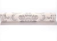 China Embossed Victorian Damask Wallpaper , Creamy white Living Room Wallpaper CE Listed for sale