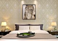 China European Retro Vintage Wallpaper Non woven with Elegant Floral and Bronzing Treatment for sale