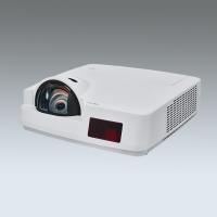 China 3LCD Short Throw Projector with 3700 Lumens Brightness for Small Meeting Rooms for sale