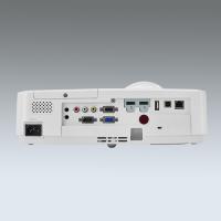 China 3LCD Short Throw Projector with 3700 Lumens Brightness for Small Meeting Rooms for sale