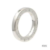 China Zinc Alloy 20mm Flat Square Metal O Ring with Engraved Logo for Handbags for sale