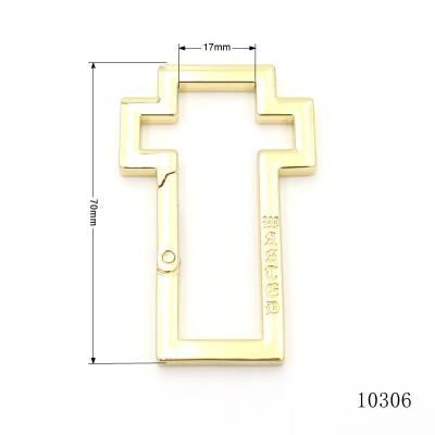 China Gold Square Cross Snap Clip Carabiner Custom Spring Clasp for Jewelry Charms 5000 Cycles for sale
