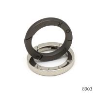 China Custom 1 Inch Flat Circle Carabiner O Ring Zinc Alloy Silver Black Debossed Logo for sale