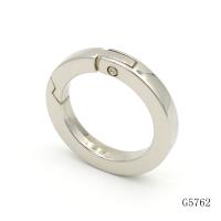 China 1 Inch Zinc Alloy Spring O Ring Square Carabiner Blank for Keychains Custom for sale