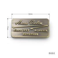 China Custom Engraved Brass Metal Logo Tag Square Anti Fade 25mm Hardware for Handbags for sale