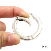 China Brass Spring O Ring Corrosion Resistant Round Carabiner Clips Customizable for sale
