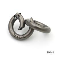China Custom Engraved Round Spring Carabiner Ring 25mm for Handbag Keychain Decorative for sale