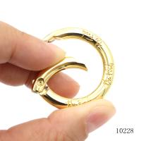 China Custom Logo Gold Spring O Ring Carabiner 28mm Keychain Set for OEM ODM Accessories for sale