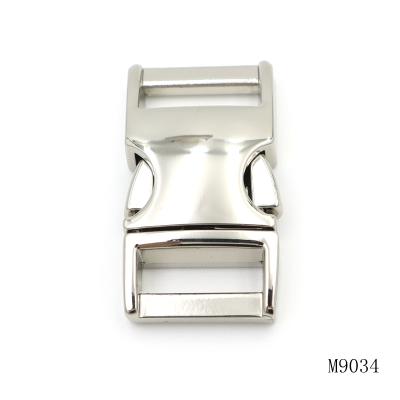 China 16mm Metal Insert Quick Release Buckle Zinc Alloy for Pet Collar Bag Lock 39mm for sale