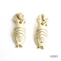 China Zinc Alloy 3D Gold Fish Zipper Pull Charm for Garment Handbag Accessories Custom OEM for sale