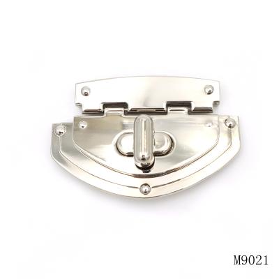 China Heavy Duty Metal Twist Lock for Bags 25mm Zinc Alloy Purse Closure Hardware for sale