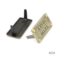 China Custom Engraved Vintage Brushed Antique Brass Metal Name Plate 40mm x 20mm for Bags for sale
