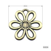 China Brushed Anti Brass Flower Shape Zinc Alloy Logo Tag for Handbags Hardware Accessories for sale