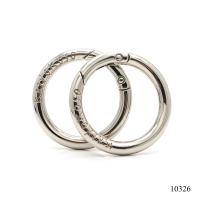 China 42x31.5mm Round Silver Plated Metal Spring O Ring Clasp with Custom Logo for Bag Strap Keychain Hardware for sale