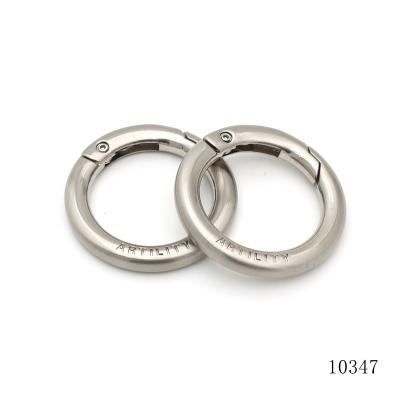 China Matt Nickel Round Carabiner Keychain Ring 25mm Custom Logo Engraved Metal Snap Hook for sale