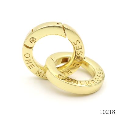 China Gold Plated 20mm Circle Carabiner Removable O Ring with Custom Logo Engraving for Keychain for sale