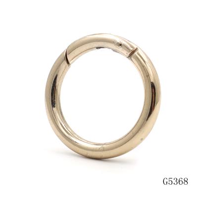 China 42.3mm Gold Plated Spring Ring Clasp Metal O Ring for Bags Keychains Accessories for sale