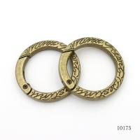 China Antique Brass Vintage Snap Gate O Ring 40mm Custom Debossing Logo for Key Chain for sale