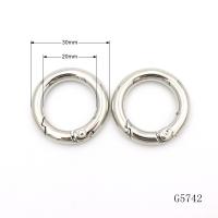 China 30mm Silver Spring Ring Clasp Openable Metal O Ring Buckle for Bags for sale