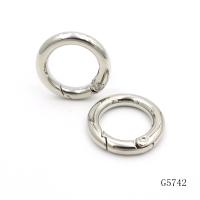 China 30mm Silver Spring Ring Clasp Openable Metal O Ring Buckle for Bags for sale